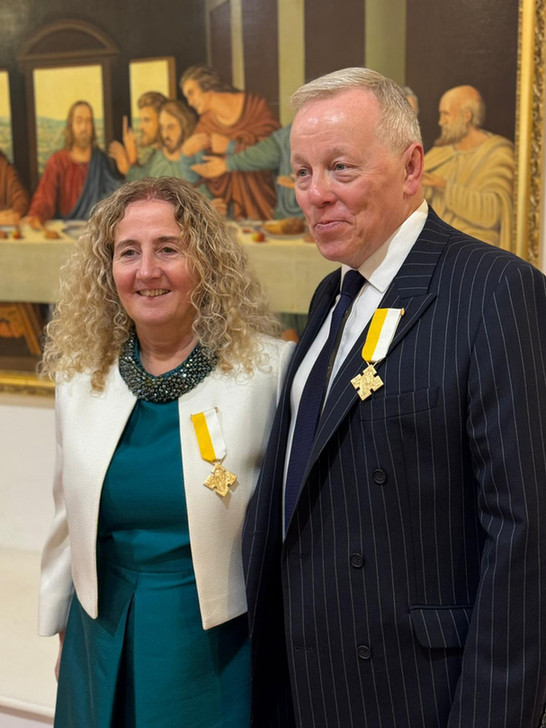 Una and Ray O’Halloran receive the Vatican’s recognition of their ...